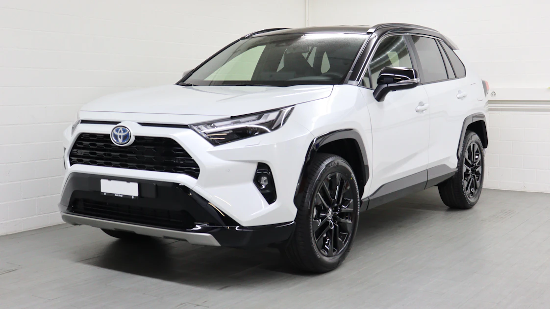 Toyota RAV4 2.5 HSD Style Neu CHF 55’400.– | Carmarket