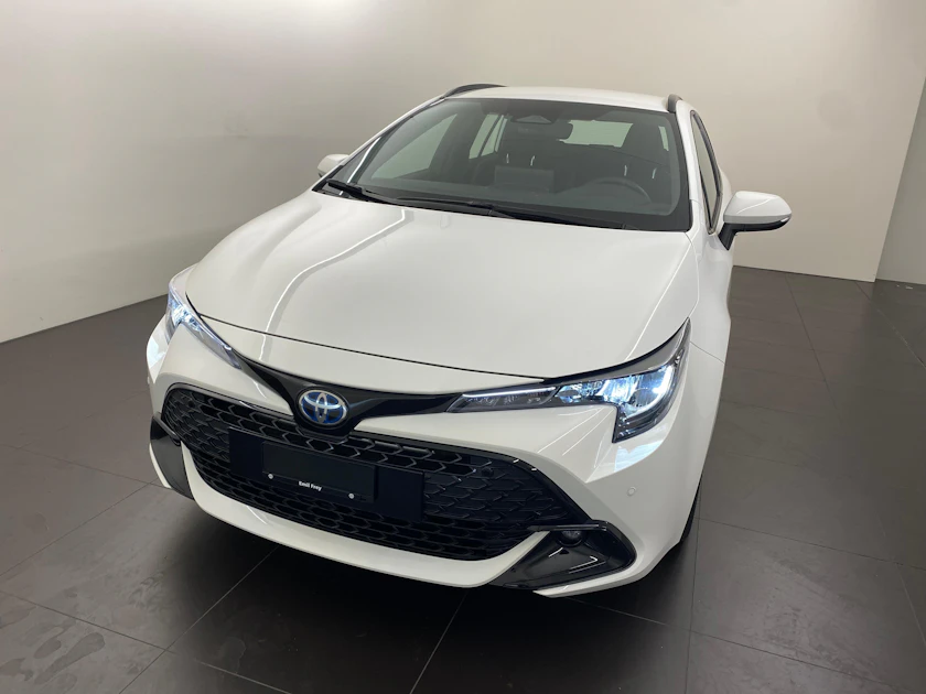 Toyota Corolla Touring Sports 1.8 HSD Comfort Tageszulassung CHF 37’670 ...