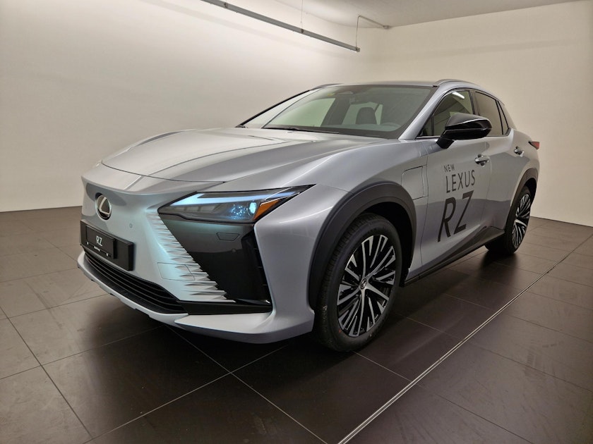 Lexus RZ 450e Comfort Vorführmodell CHF 59’990.– | Carmarket