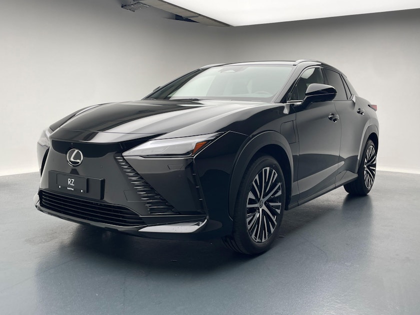 Lexus RZ 450e Comfort Neu CHF 73’770.– | Carmarket
