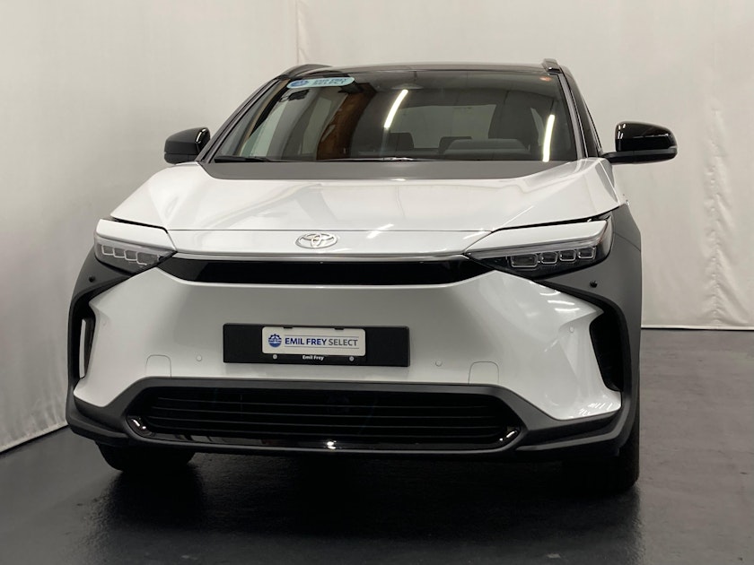 Toyota bZ4X 6.6 kw OBC Style AWD Occasion 38 900.00 CHF | Carmarket