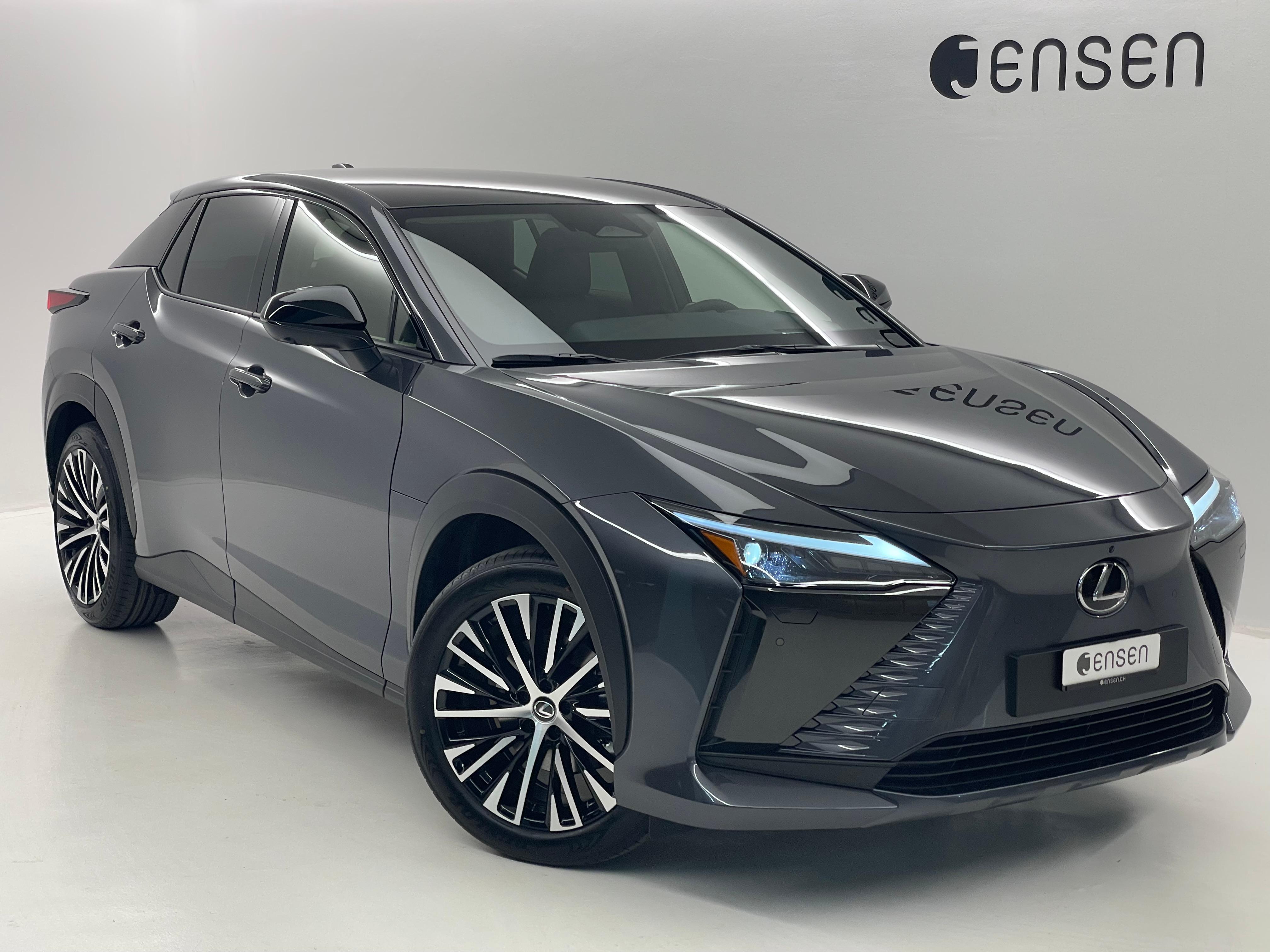 LEXUS RZ 450e Comfort: Jetzt Probefahrt buchen!