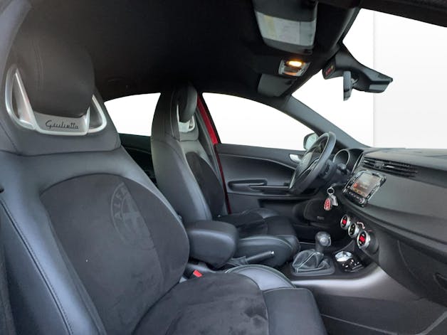 Alfa Romeo Giulietta 1750 TBi Quadrifogl. Verde TCT Occasion CHF 15’900 ...