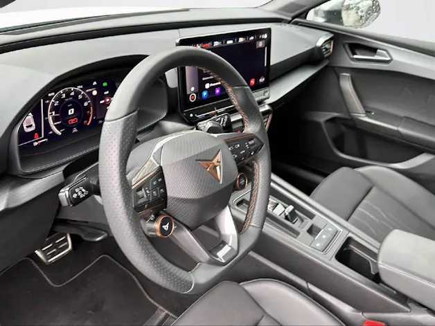 Cupra Leon 2.0 TSI 300 VZ DSG Vorführmodell CHF 41’900.– | Carmarket