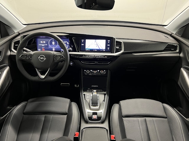 OPEL Grandland 1.6 T PHEV GSE : Réserver un essai sur route