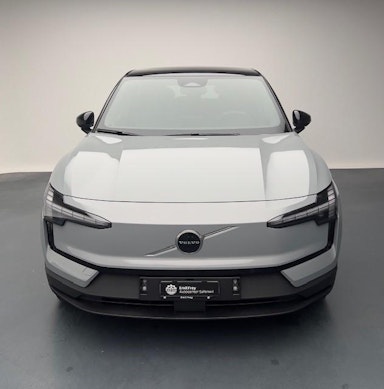 VOLVO EX30 E60 Twin Ultra Performance AWD: Réserver un essai sur route