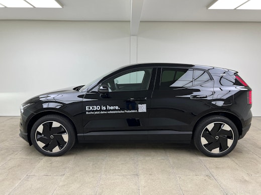 VOLVO EX30 E60 Plus: Réserver un essai sur route