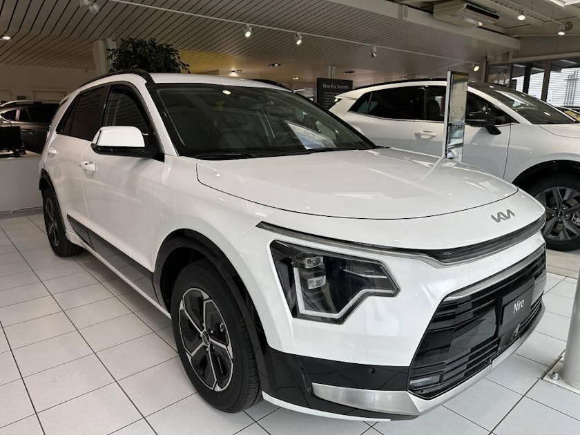 Kia Niro Style 1.6GDi HEV Neu CHF 40’800.– | Carmarket