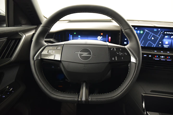 OPEL Grandland-e Electric GS: Jetzt Probefahrt buchen!
