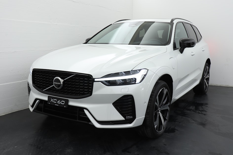 Volvo XC60 2.0 T6 TE XCENTRIC eAWD Neu CHF 71’350.– | Carmarket