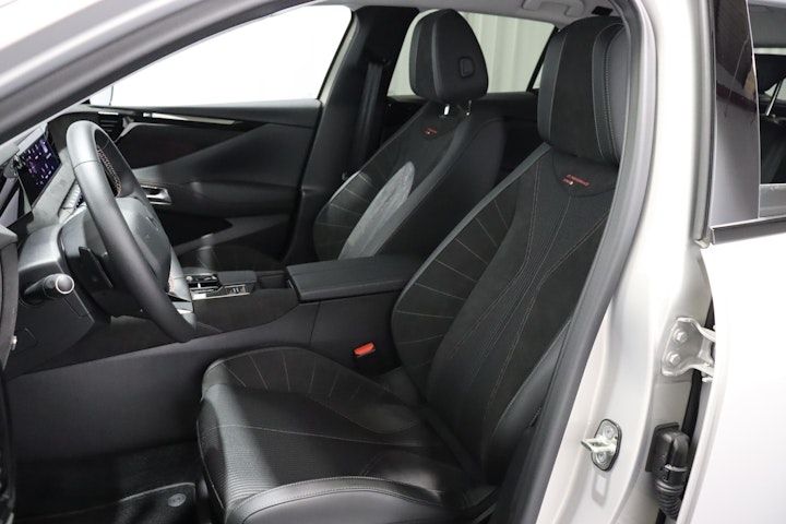 DS AUTOMOBILES DS4 1.6 E-Tense Ligne Noire : Réserver un essai sur route