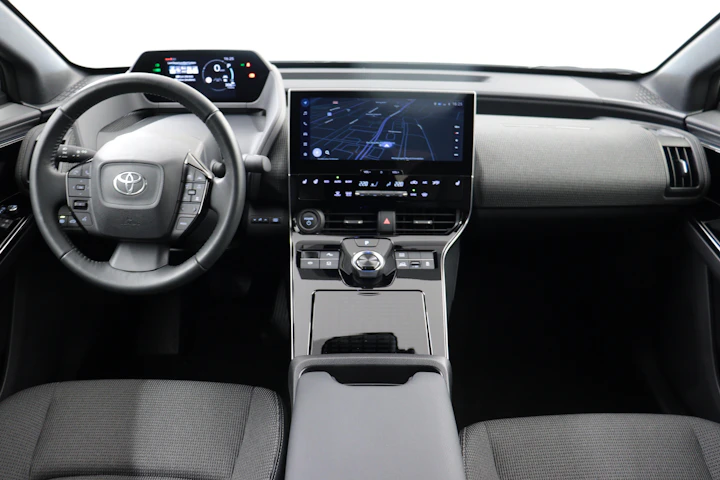 TOYOTA bZ4X Style AWD: Prenotate ora una prova su strada!