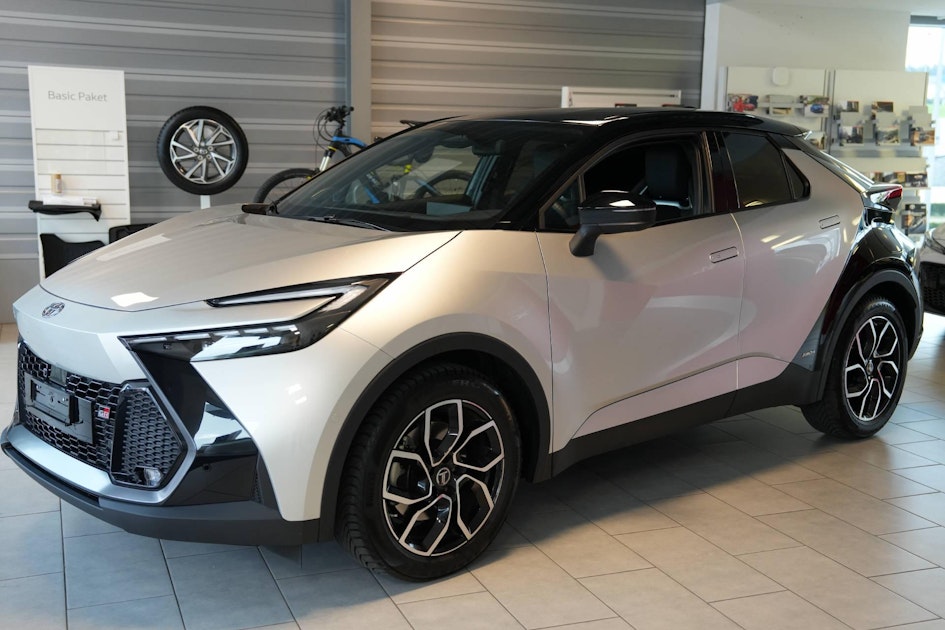 Toyota C-HR 2.0 HEV GR Sport Premiere 4x4 Occasion CHF 39’900.– | Carmarket