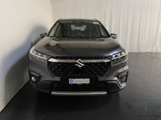 SUZUKI S-Cross 1.5 Piz Sulai Top Hybrid 4x4: Jetzt Probefahrt buchen!