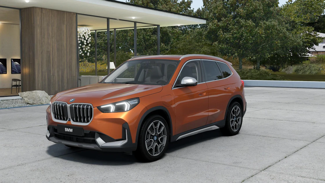 BMW X1 30e xDrive Neuf 71 900.– CHF | Carmarket