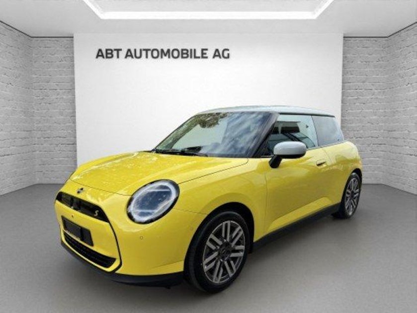 Mini J01 Cooper SE Neu CHF 38’900.– | Carmarket