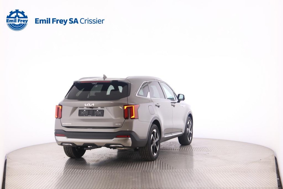 KIA Sorento 1.6 T-GDi Plug-in Hybrid Style 7P: Prenotate ora una prova ...