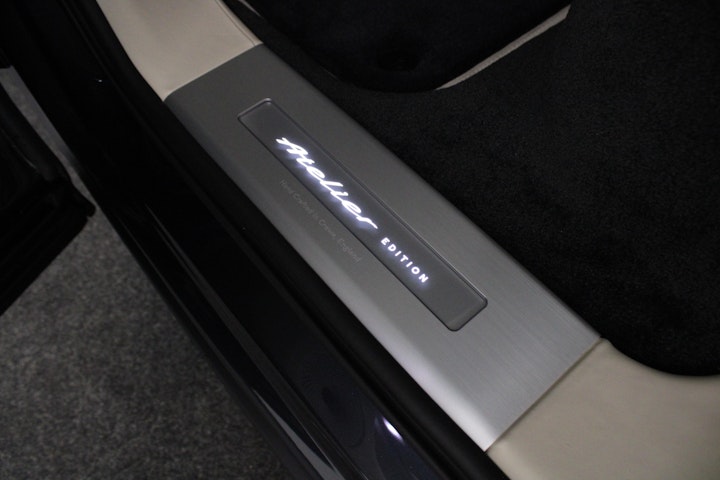 BENTLEY Bentayga 4.0 V8 Atelier Edition : Réserver un essai sur route