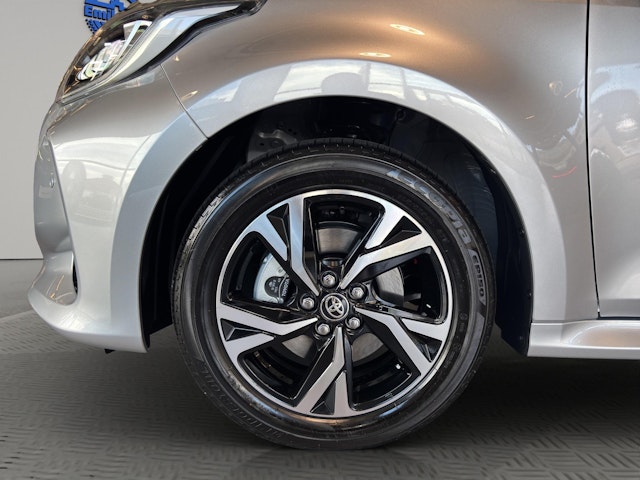 TOYOTA Yaris 1.5 VVT-i HSD Trend : Réserver un essai sur route