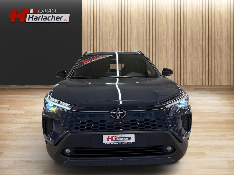 TOYOTA Corolla Cross 2.0 HSD Trend: Prenotate ora una prova su strada!