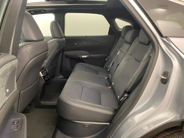 LEXUS RX 450h+ Excellence : Réserver un essai sur route