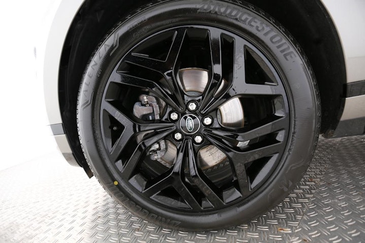 LAND ROVER Range Rover Evoque 1.5 T 300e R-Dynamic SE : Réserver un ...