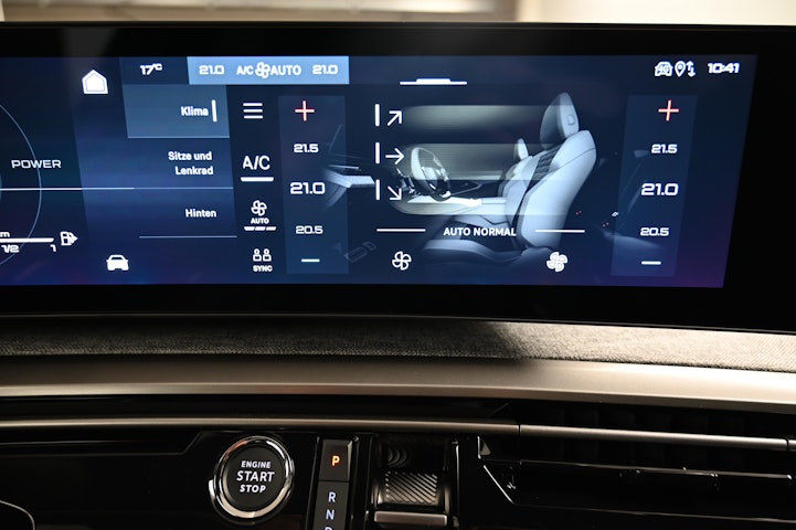 PEUGEOT 5008 1.2 Hybrid Allure Premium: Prenotate ora una prova su strada!