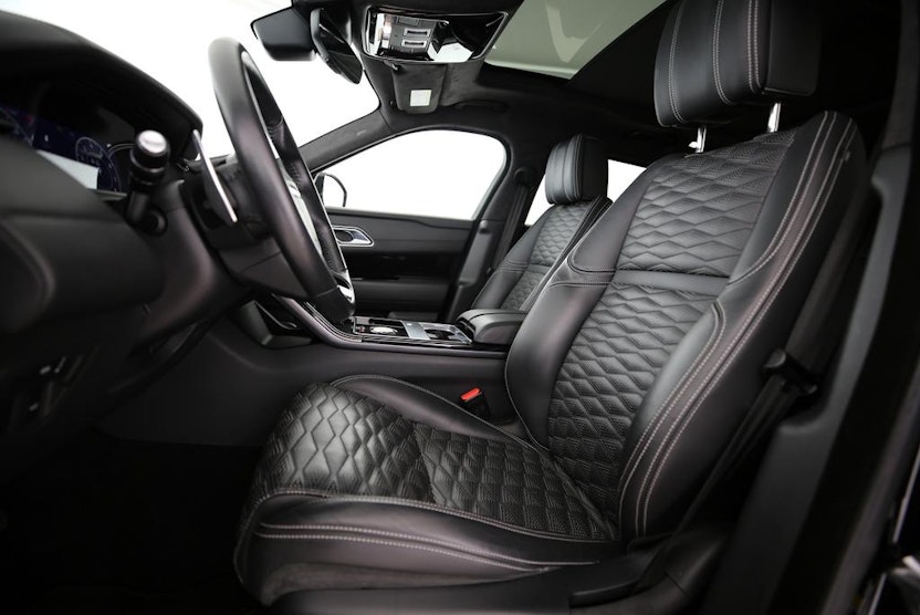 LAND ROVER Range Rover Velar 5.0 V8 SVA-Dynamic Edition : Réserver un ...