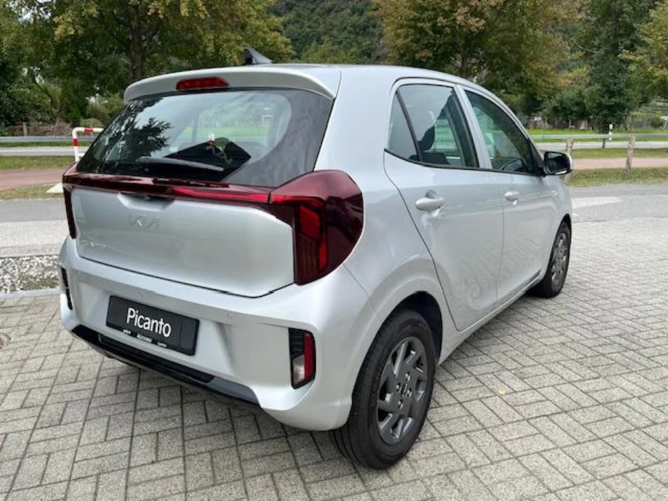 KIA Picanto 1.0 CVVT First Edition: Prenotate ora una prova su strada!