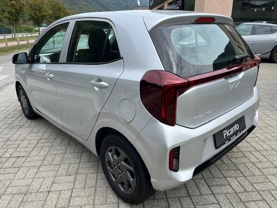 KIA Picanto 1.0 CVVT First Edition: Prenotate ora una prova su strada!