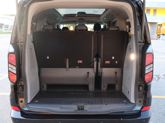 Ford Tourneo Custom Bus 320 L1 2.0 EcoBlue 170 Titanium 2.9% Leasing ...