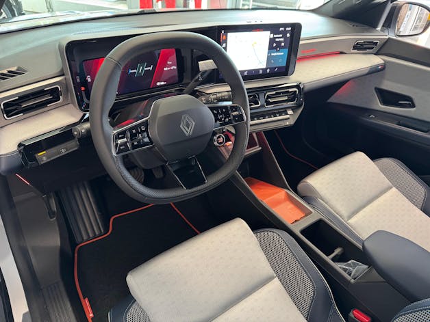 Renault R5 E-TECH ELECTRIC Roland Garros 150PS Comfort Range Nuovi CHF 34’900.– | Carmarket