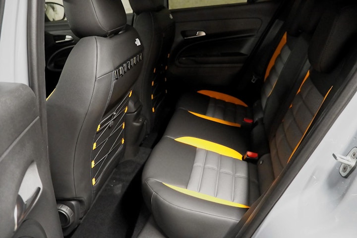 JEEP Avenger 1.2 MHEV The North Face 4xe: Jetzt Probefahrt buchen!