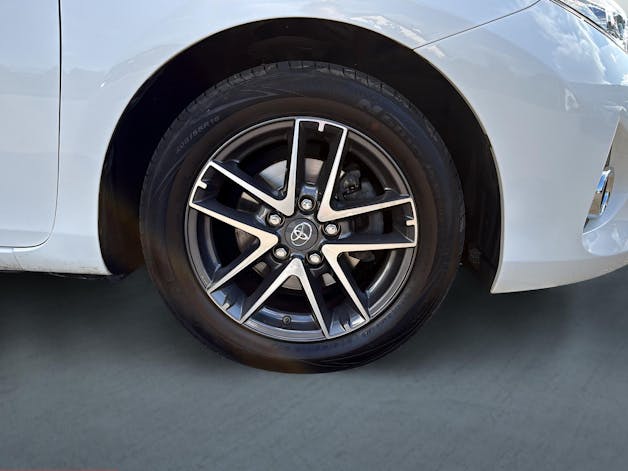 Toyota Auris Touring Sports 1.8 HSD Trend Occasion CHF 14’500.– | Carmarket