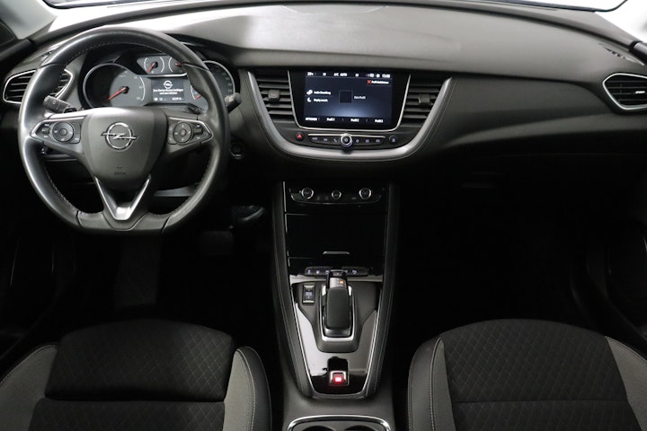 OPEL Grandland X 1.6 T PHEV Excellence : Réserver un essai sur route