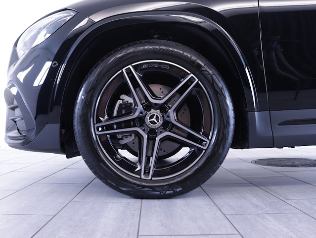 MERCEDES-BENZ GLA 200 Night Star AMG Line: Jetzt Probefahrt buchen!