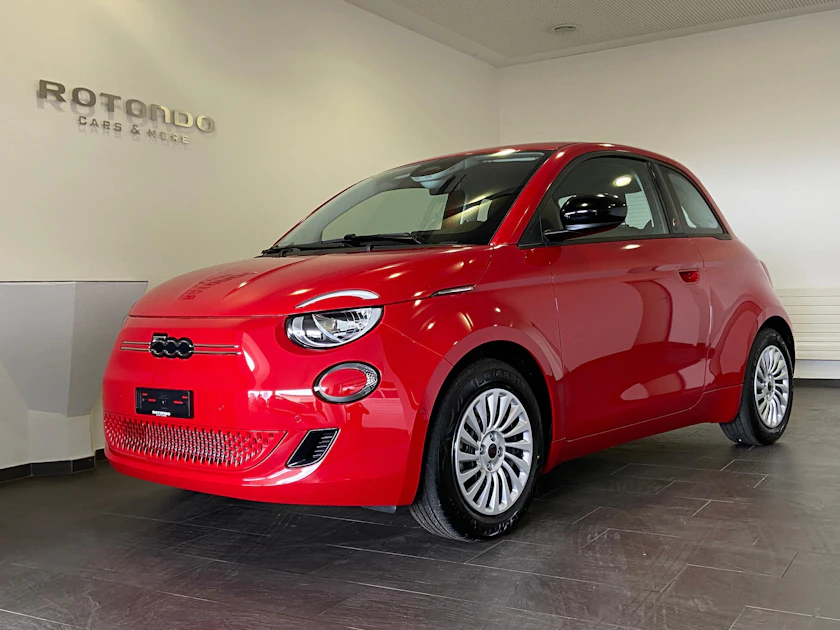 Fiat 500 electric 87 kW Red Neuf 21 900.– CHF | Carmarket