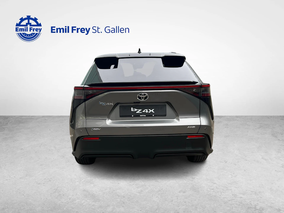 TOYOTA bZ4X Premium AWD: Prenotate ora una prova su strada!