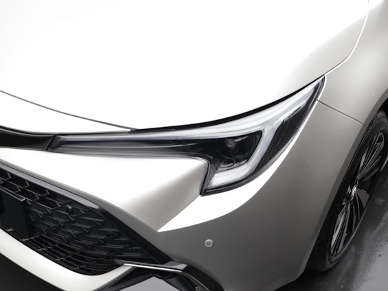 TOYOTA Corolla Touring Sports 2.0 HSD Trend: Jetzt Probefahrt buchen!