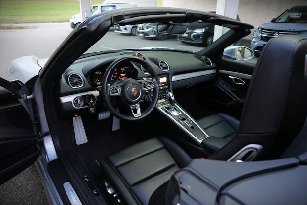 Porsche 718 Boxster 4.0 GTS PDK Occasion 95 850.– CHF | Carmarket