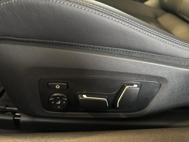 BMW M2 G87 Coupé LCI Steptronic * Fire Red métallisé * Occasion CHF 74 ...