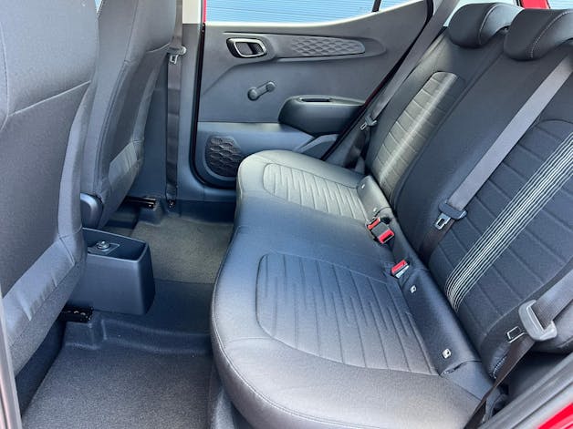 Hyundai i10 1.0 Origo Aut. Neu CHF 18’700.– | Carmarket