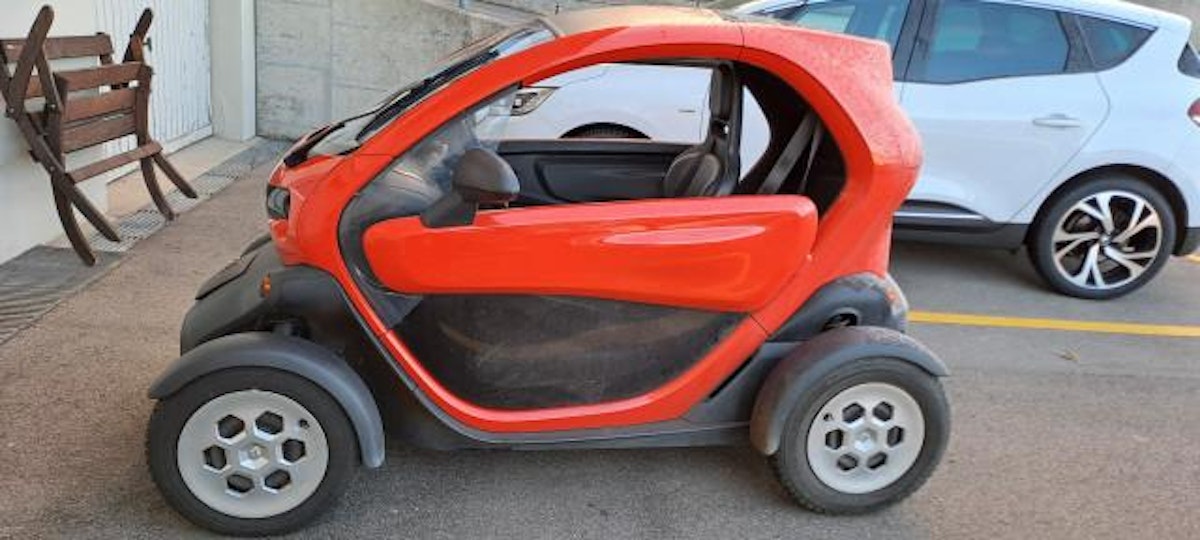 Renault Twizy Z.E. Urban Occasion CHF 1’999.– | Carmarket