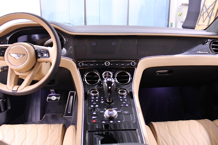 BENTLEY Continental GT 4.0 V8 Hybrid Azure: Jetzt Probefahrt buchen!