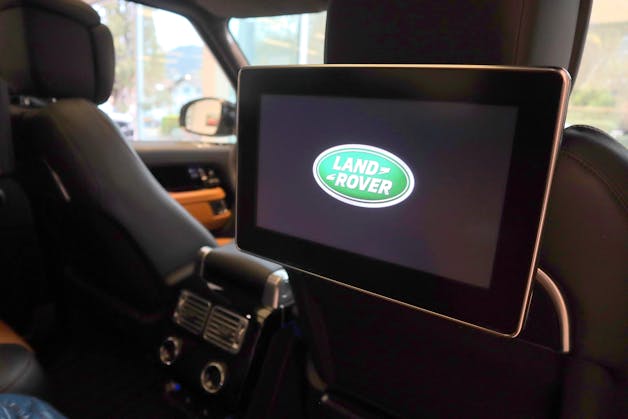 Land Rover Range Rover 5.0 V8 S/C SV AB Dynamic Automatic ...