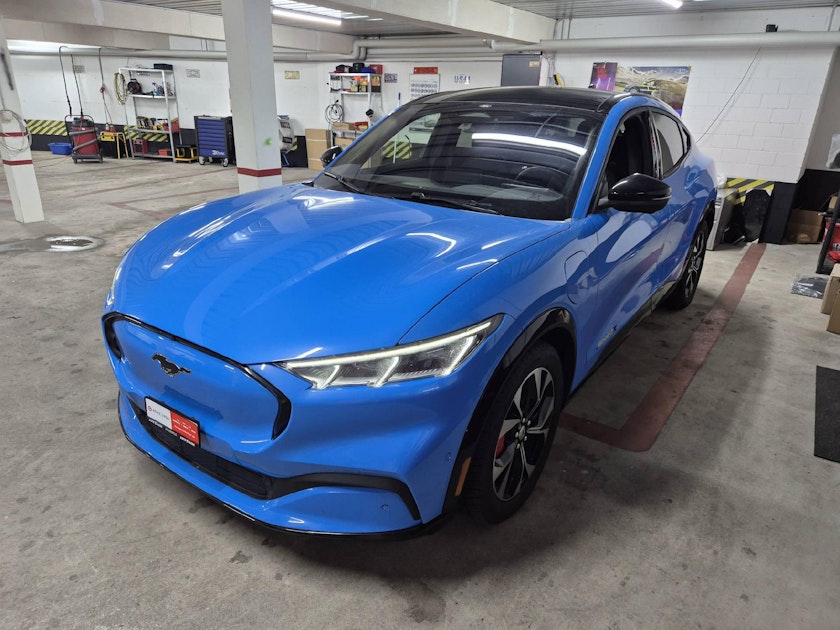 Ford Mustang Mach-E Premium AWD Extended 98 kWh Occasion CHF 29’600 ...