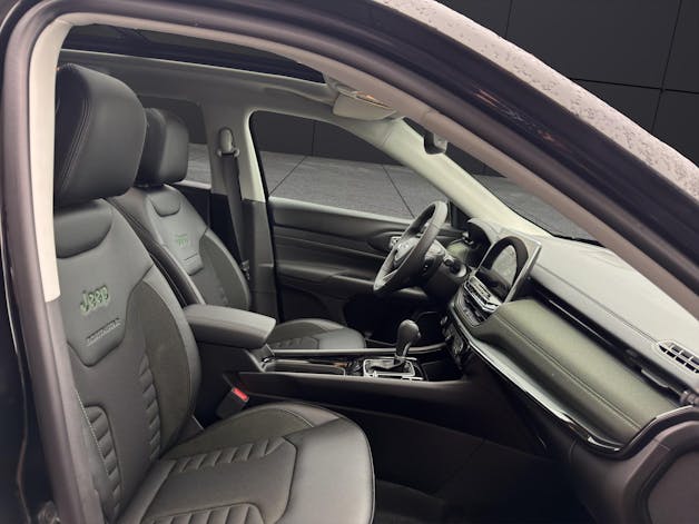 Jeep Compass 1.3 T PHEV North Star Sky AWD Neu CHF 34’900.– | Carmarket