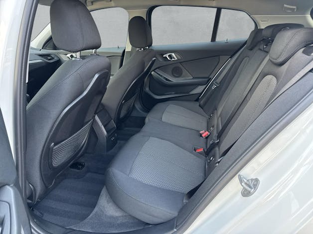 BMW 118i Essential Edition 📍 Occasion CHF 23’900.– | Carmarket