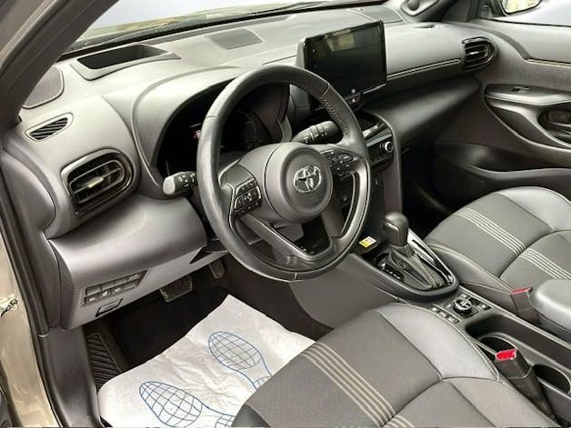 Toyota Yaris Cross 1.5 VVT-i HSD Adventure AWD-i Occasion CHF 27’900 ...