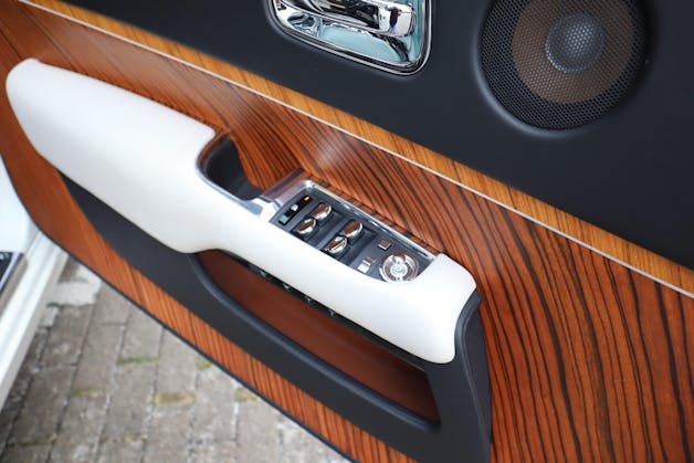 Rolls Royce ROLLS-ROYCE Wraith 6.6 V12 "Inspired by Film" Occasion CHF ...